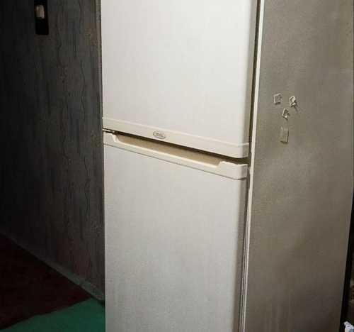 Холодильник бу stinol
