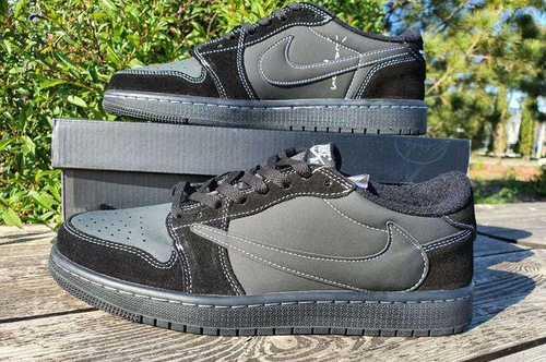 Кроссовки чёрные Nike Air Jordan 1 Travis Scott