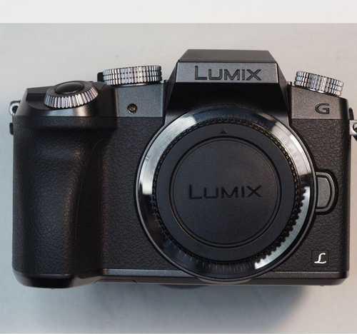 Panasonic G7 body