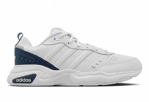 Новые кроссовки от adidas strutter original