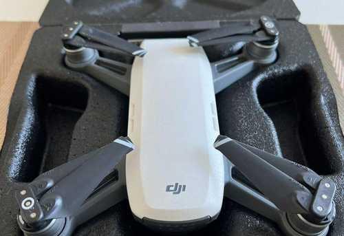 Портативный квадрокоптер DJI Spark Mini Drone
