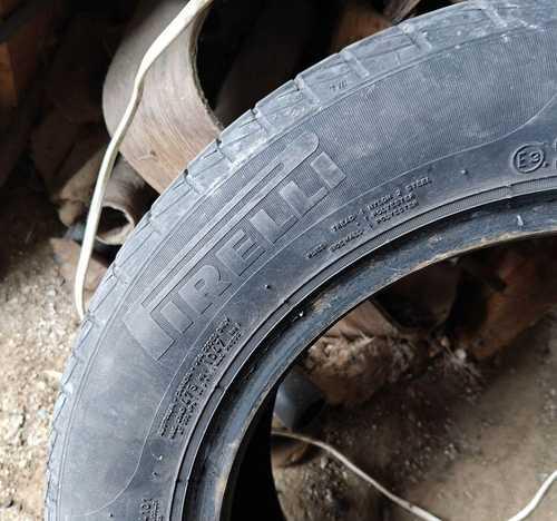 Pirelli Cinturato P1 185/60 R14 82H