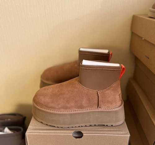 Ugg classic mini dipper