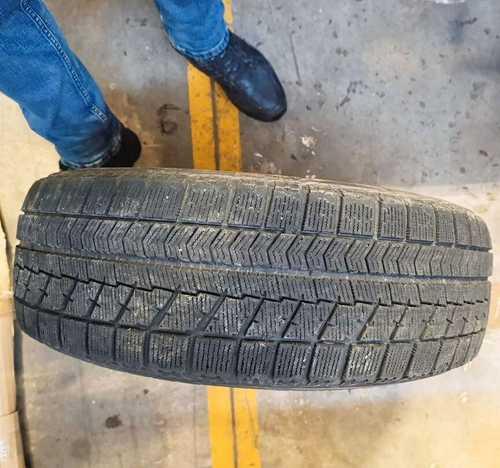 Bridgestone Blizzak VRX 195/65 R15 91Q
