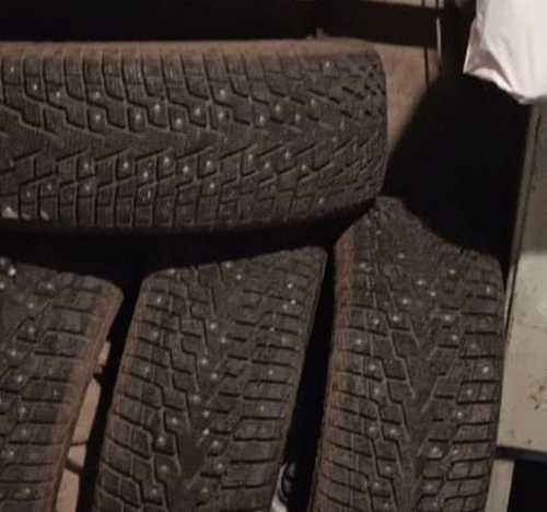 GT Radial Champiro IcePro 3 235/55 R17