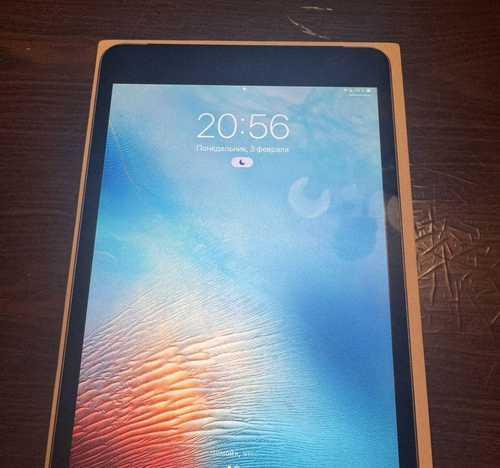 iPad mini 4 64gb