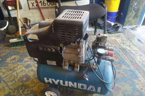 Воздушный компрессор Hyundai 22л