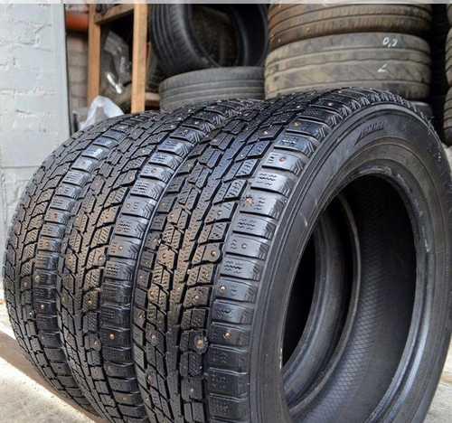 Dunlop SP Winter Ice 01 205/60 R16