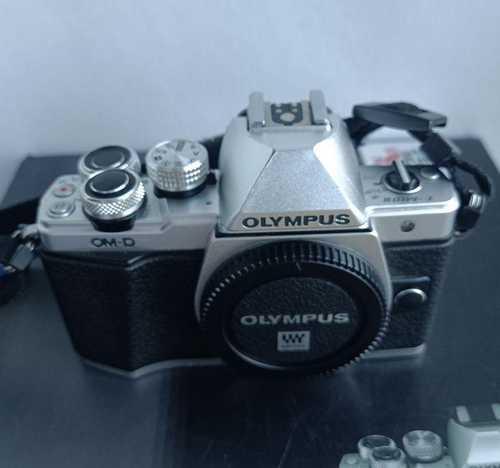 Olympus OM-D E-M10 Mark II Body пробег 86к