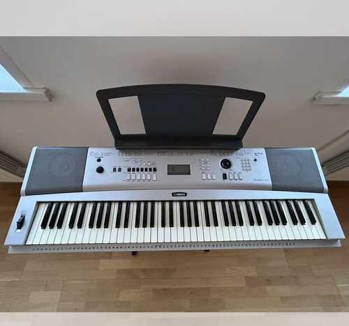 Синтезатор yamaha DGX-230