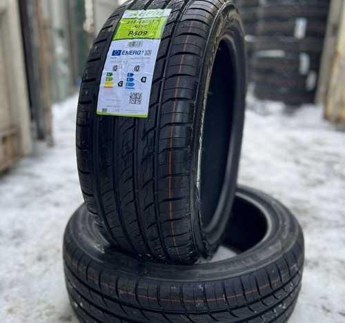 Rapid P609 215/45 R17 91W