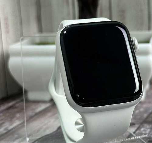 Apple watch 6 44 mm nike silver