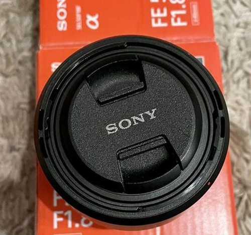 Объектив Sony FE 50mm f1.8 (SEL50F18F) для A7