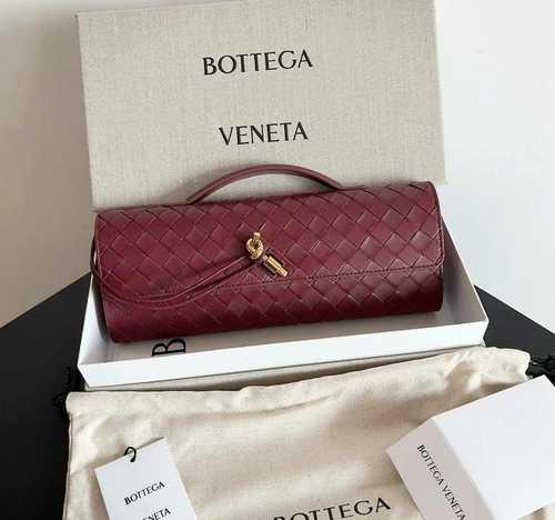 Bottega veneta клатч