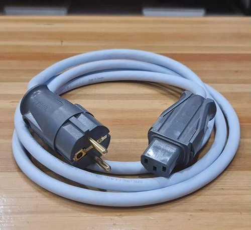 Supra lorad 3X1.5 mkii кабель сетевой 2 метра