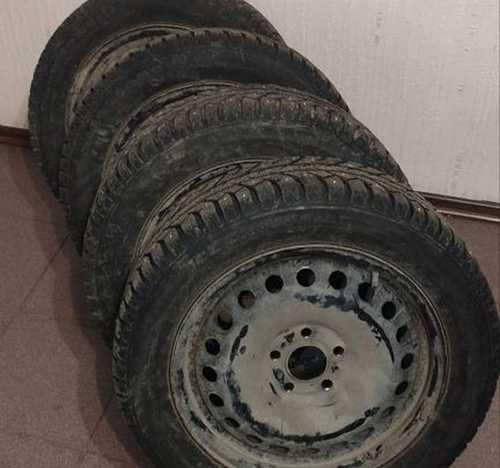 Firestone Ice Cruiser 7 205/55 R16