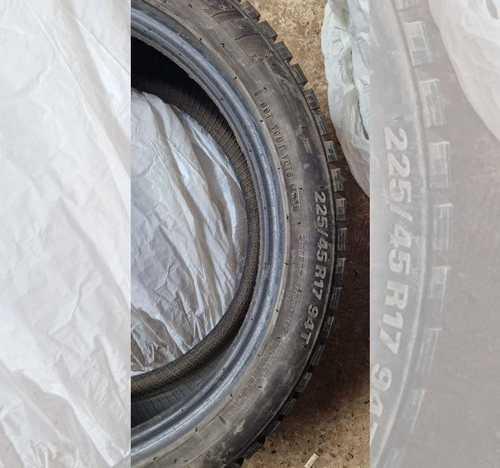 Kumho WinterCraft ice Wi31+ 225/45 R17 94T