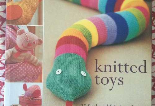 Книга на английском Zoë Meller. Knitted Toys