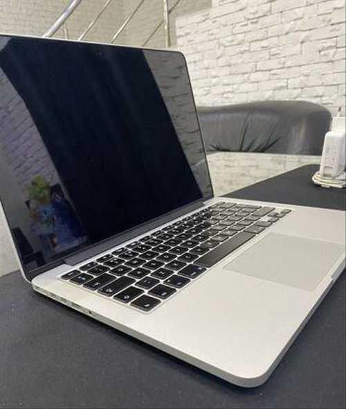 Ноутбук Apple MacBookPro 13 Early 2015 2560x1600