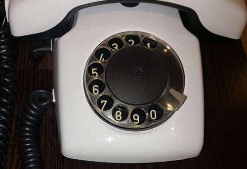 Телефон СССР дисковый белый советский ретро