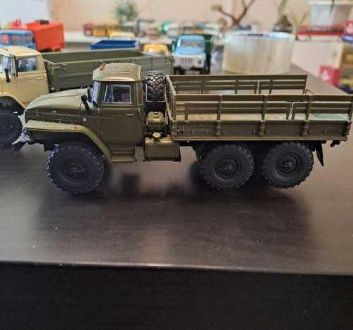 Модель грузовика Урал