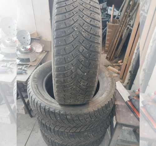 Michelin Latitude X-Ice North 2 205/60 R16