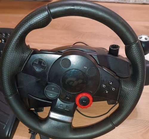 Руль logitech driving force gt 900