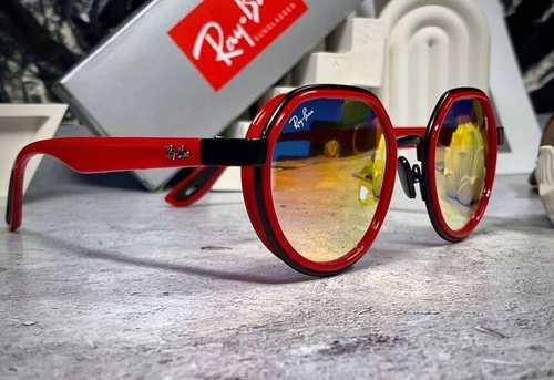 Очки Ray Ban Ferrari красный градиент