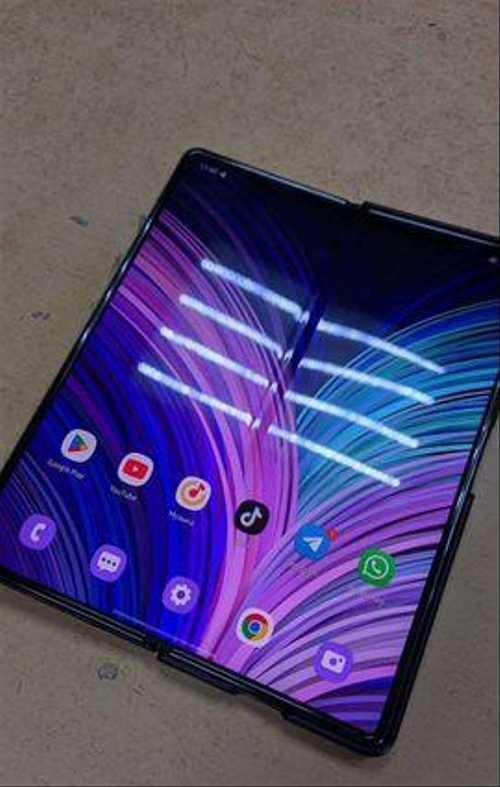 Samsung Galaxy Z Fold 2