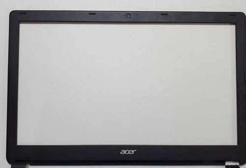 Рамка экрана ноутбука Acer Aspire E1-522