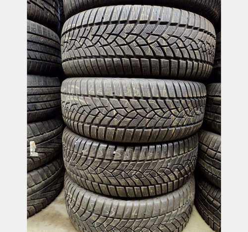 Goodyear UltraGrip Performance 225/55 R17