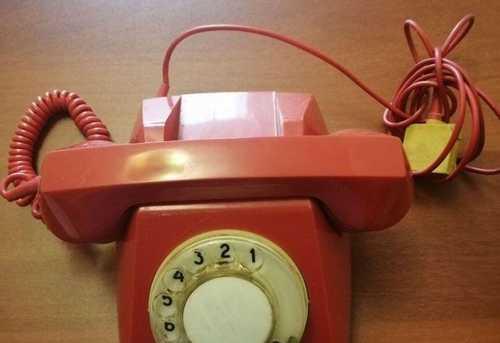 Телефон времен СССР