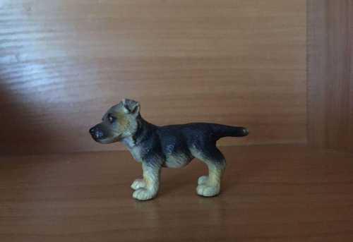 Фигурка щенок овчарки Schleich