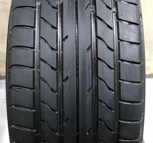Yokohama Advan A10 215/45 R18 89W