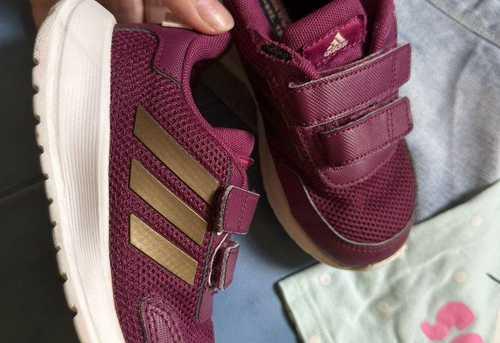Кроссовки adidas 26