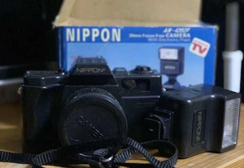 Пленочный фотоаппарат nippon со вспышкой
