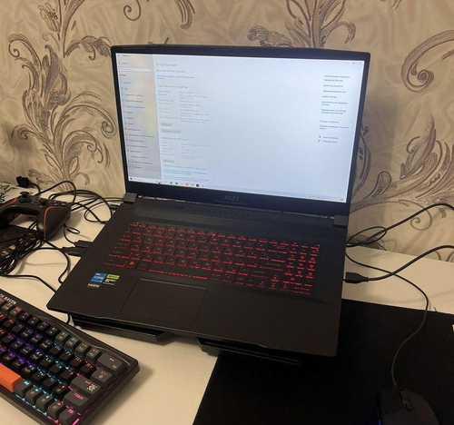 Ноутбук MSI katana 17