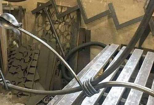 Изготовление лестниц на металлокаркасе в частные д