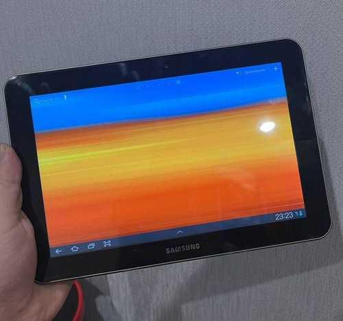 Планшет Samsung Galaxy Tab 8.9 P7300