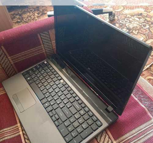 Ноутбук Acer Aspire 5560g