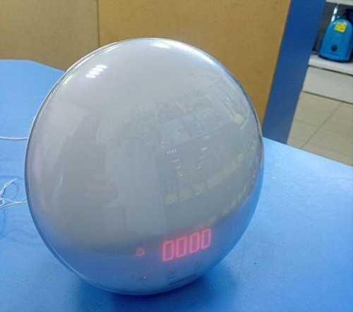 Часы световой будильник Philips Wake-up Light HF35