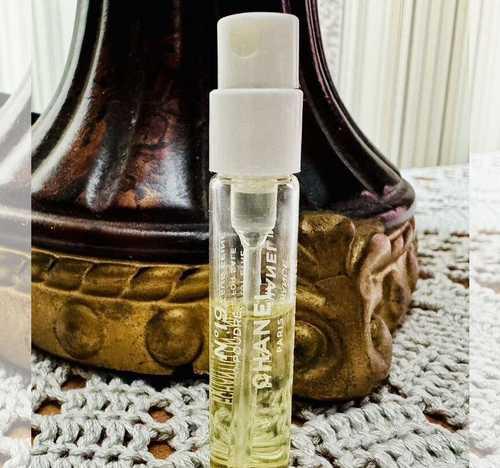 Chanel 19 poudre пробник
