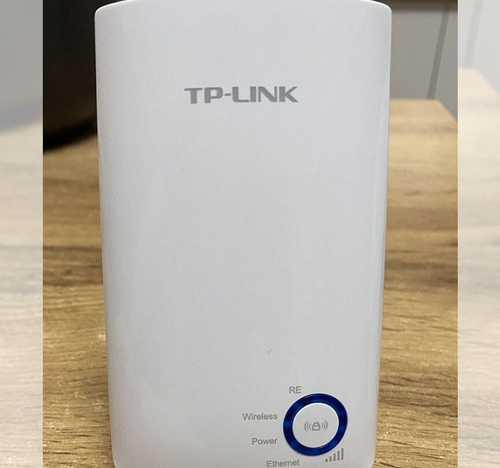 Усилитель Wi-Fi сигнала Tp-link TL-WA850RE