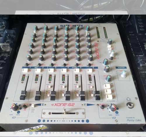 Микшерный пульт allen&heath xone:62