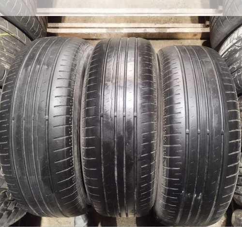 Yokohama BluEarth AE50 215/65 R17 99V