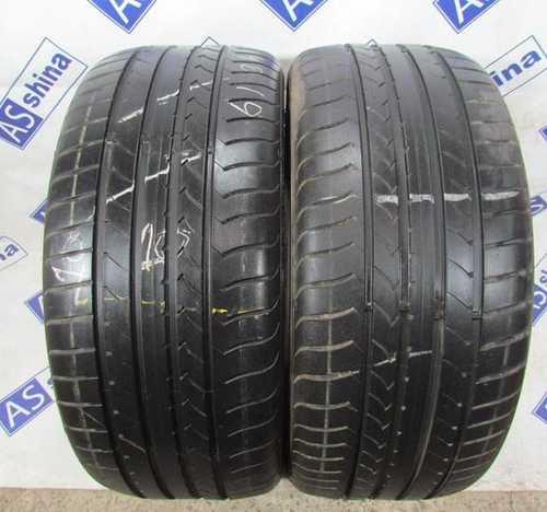 Goodyear EfficientGrip 255/40 R19 92N