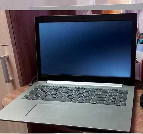 Lenovo 80xv