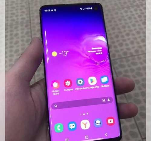 Samsung Galaxy S10, 8/128 ГБ