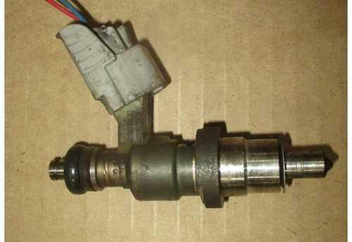 Форсунка на toyota brevis JCG10 1JZ-FSE