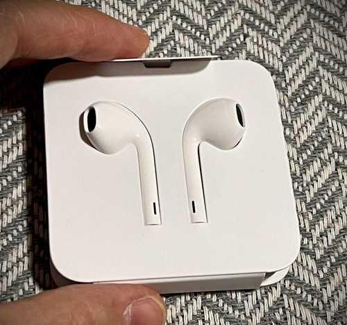 Наушники apple earpods lightning